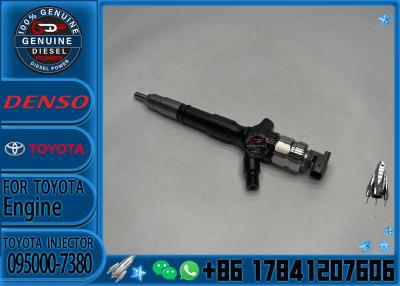 Cina iniettore di carburante comune 23670-30240 095000-7380 iniettore di carburante per Toyota 2KD-FTV in vendita