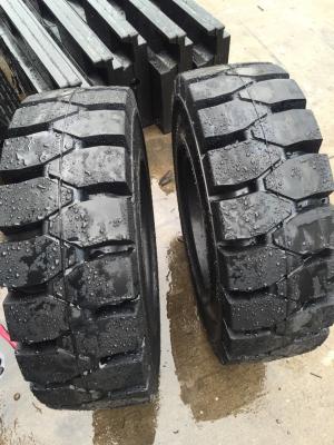 China Factory Price 3.5t forklift truck tire 7.00-15, solid tire Steel ring China High Quality 10.00-20 Forklift Solid Tyre for sale