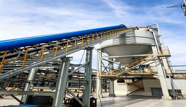 Slag Conveying System for industrial waste handling