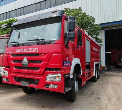 China HOWO Fire Fighter Vehicle  , Foam Water Tanker Fire Rescue Fire Truck 6x4 for sale