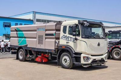 China HOWO Road Sweeper Truck Self Propelled High Pressure Street Sweeper Vacuum Truck for sale
