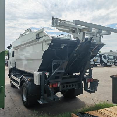 China Isuzu Rear Loader Garbage Truck  Food Waste Disposal Truck For Efficient Garbage Compression for sale