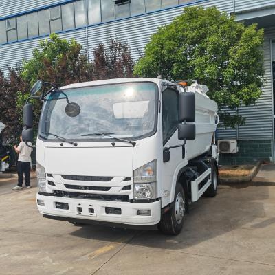 China Isuzu Rear Loader Garbage Truck  Food Waste Disposal Truck For Efficient Garbage Compression for sale