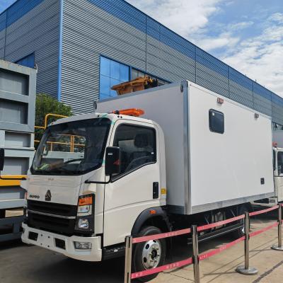 China HOWO Refrigerator Truck , Refrigerated Cargo Van Box Truck for Mobile Workshop for sale