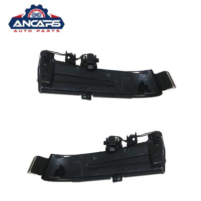 Cina Turn Signal Side Mirror Lamp For Benz W204 W212 W221 E350 GLK350 S450 E300 E550 GLK350 A2129067401 A2129067501 in vendita