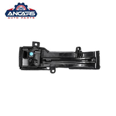 中国 Turn Signal Side Mirror Lamp For Mitsubishi Outlander 2013-2018 32846286711 販売のため
