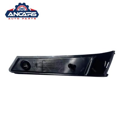 Cina 87614-1R000 87624-1R000 Hyundai Side Mirror Parts Accent Verna 2011-2017 Side Mirror Lamp in vendita
