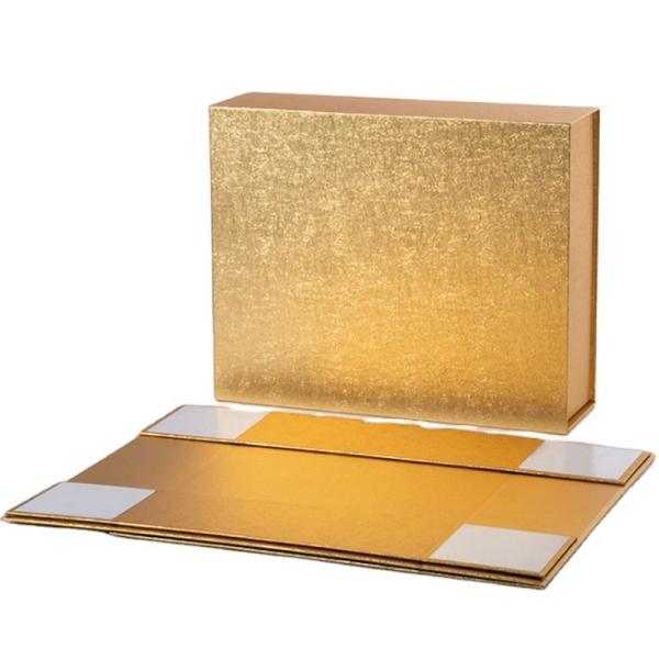 Quality Cosmetic Set Folding Cardboard Gift Boxes , Paper Packaging Magnetic Closure for sale
