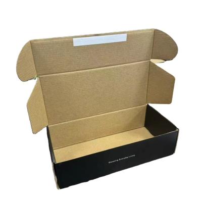 China Corrugated Packaging Box with Recycled Materials Matt Lamination and Double-sided Tape for Shoe and Apparel Packaging for sale