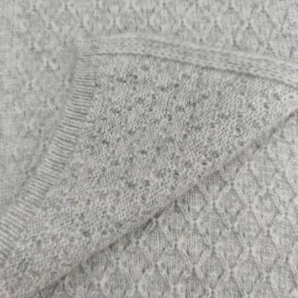 Quality Prevent Damage Knitting Blended Air Spun Yarn  Moisture Proof 5.7 Gauge Polyester Yarn for sale