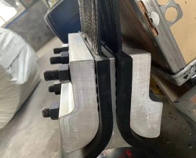 China Steel Excavator Bucket Elevator Joint Customizable Acceptable For Heavy Duty Construction for sale
