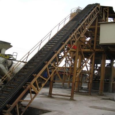 China Adjustable Speed Bulk Material Handling Corrugated Sidewall Conveyor Belt for sale