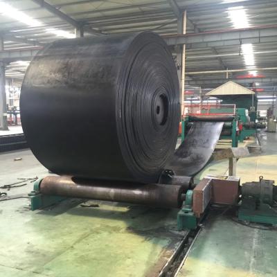 China Heavy Duty Customized Natural Rubber EP Nylon Fabric Conveyor Belt For Mining Cement And Coal Industries for sale
