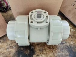 Cina Valvola a sfera in PVC a doppia azione con attuatore pneumatico in vendita