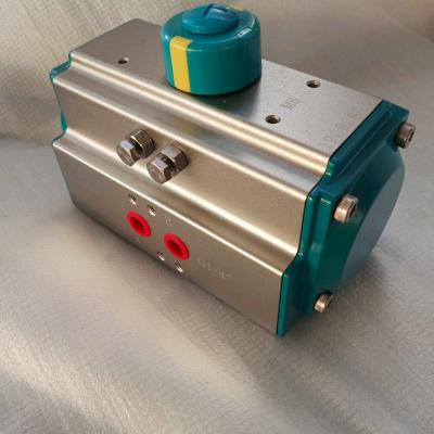Cina Valvola a sfera con attuatori rotativi pneumatici a doppio effetto e ritorno a molla in vendita