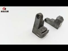 6 / 8 Shuttle Circular Loom Spare Parts Iron Back Bearing Block For Planar Cam