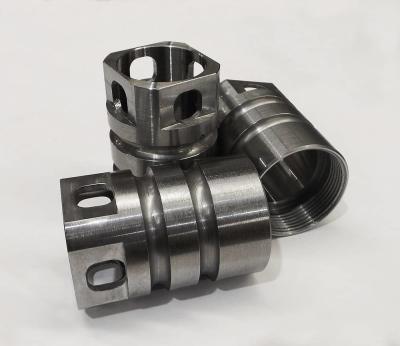 Cina Tolleranza multiuso di lucidatura industriale 0.05mm delle parti del mulino di giro di CNC in vendita