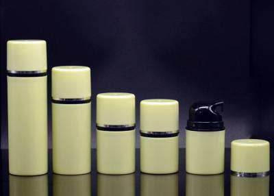 Cina le bottiglie 100ml/contenitori cosmetici vuoti senz'aria per le lozioni e screma in vendita