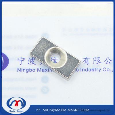 China Imán de barra avellanado neodimio en venta