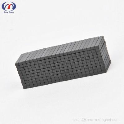 China Neodymium bar magnets with black epoxy for sale