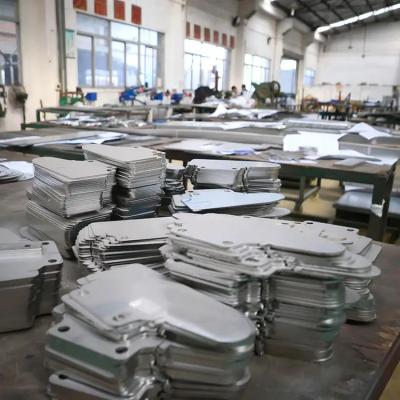 Cina Taglio laser piegatura lamiera di acciaio inossidabile metallo 0.1mm industriale in vendita
