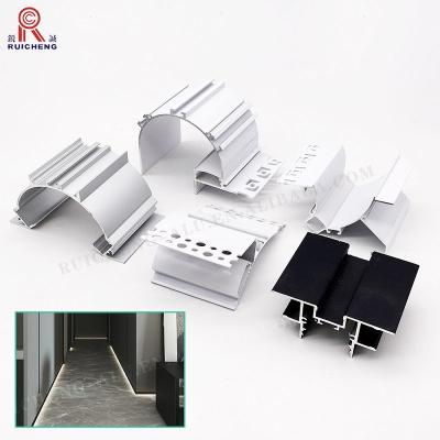 Cina I profili di alluminio espelsi per il mulino dell'installazione del nastro principale hanno finito 10mm ampio in vendita