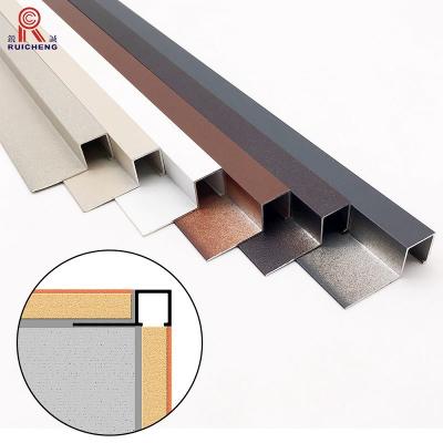 Cina Disposizione di alluminio dell'angolo di metallo per la polvere della piastrella di ceramica che ricopre altezza di 10.5mm in vendita