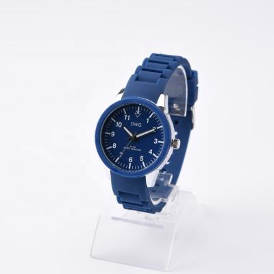 Cina Orologio nuovissimo di polsino dell'orologio del silicone per le donne DWG--R0058 in vendita