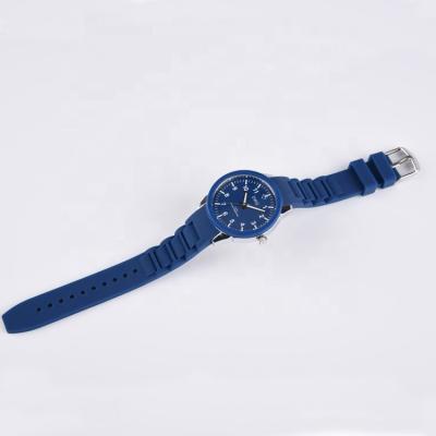 Cina Orologio nuovissimo di polsino dell'orologio del silicone per le donne DWG--R0058 in vendita