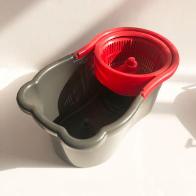 Cina Zazzera di rotazione della microfibra del torchio tipografico manuale 360 e pavimento del secchio che pulisce il doppio sistema di azionamento in vendita