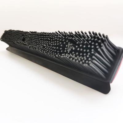 China 3' 5' rodo de borracha da vassoura da remoção do cabelo do animal de estimação que encurta o punho à venda