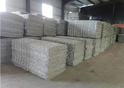 中国 200x100x50mm Gabion Mesh Baskets Landscape Stone Cage Wire Fence 販売のため
