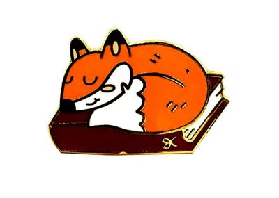 China Lovely Fox Shaped Custom Metal Hard Enamel Lapel Pins Orange 1.25 -1.5 Inch for sale