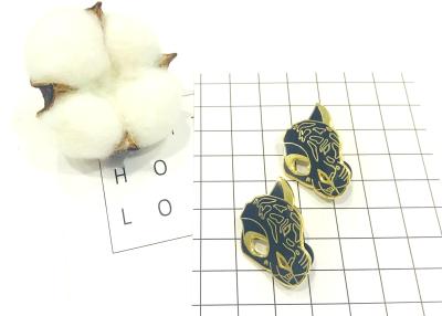 China Black Panther Shaped Customized Hard Enamel Laple Pins With Golding Plating for sale