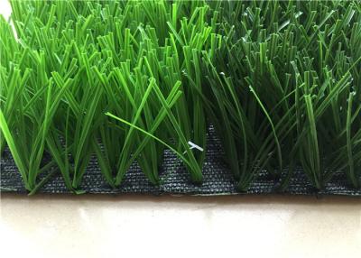 中国 サッカーの人工的な草、競技場のフットボール競技場の茎、薄緑の8800dtexが付いている人工的な泥炭50mm cの形の脊柱。 販売のため