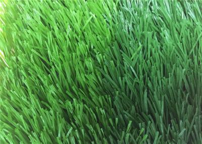 Cina erba artificiale di calcio,   mela del tappeto erboso 50mm del campo di football americano e verde scuro artificiali, forma di s con il gambo in vendita