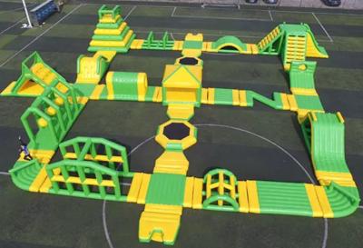 Cina Produttore Giant Inflatable Aqua Park Fireproof PVC Inflatable Water Park Games in vendita