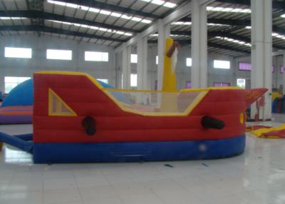 Cina Nave pirata gonfiabile del parco acquatico commerciale Casa gonfiabile di salto della barca pirata di alta durevolezza impermeabile in vendita