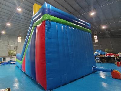 Cina UL Listed Commercial Inflatable Water Slides Vertical Rush Inflatable Obstacle Slide Logo personalizzato in vendita