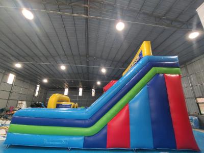 Cina UL Listed Commercial Inflatable Water Slides Vertical Rush Inflatable Obstacle Slide Logo personalizzato in vendita