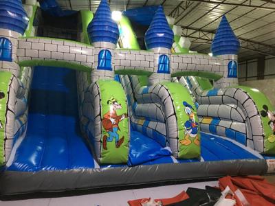 Cina Scivoli gonfiabili commerciali dei cartoni animati di Disney Divertimento Castello Topolino Pittura Scivolo di alto livello in vendita