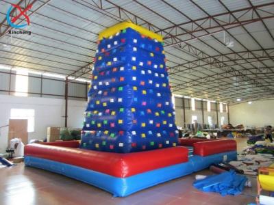 Cina Fabbrica Commerciale Pietra gonfiabile per arrampicata a muro PVC ignifuge telone per bambini in vendita