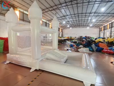 China Hersteller Aufblasbare weiße Hochzeit Schubhaus Aufblasbare Burg für Kinder zu verkaufen