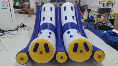 Cina Giochi acquatici gonfiabili per fabbrica, PVC resistente e spesso, altalena galleggiante gonfiabile in vendita