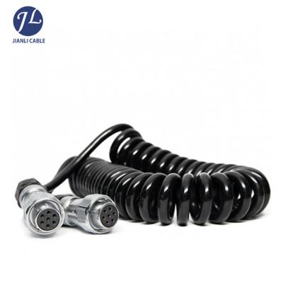 Cina IP67 5 Pin Reversing Camera Extension Cable per il rimorchio dei semi in vendita