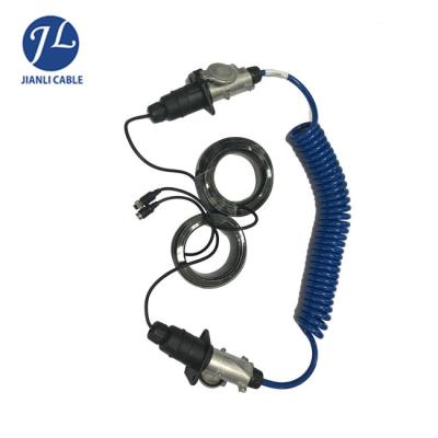 Cina Il cavo inverso di Pin With Spring Coiled Electrical dei kit di cablaggi 7 della macchina fotografica dell'automobile del rimorchio si collega in vendita