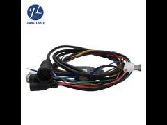 Cable avec 13 broches pour caméras d‘observation de véhicules in PVC o in PU