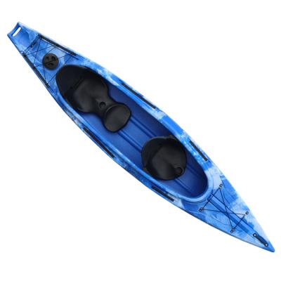 China 10 voet Sit In Kayak Seat Upgrade 3 Seater 3 de Kleurrijke Plastic Kano van de Persoonsfamilie 617 Pond Te koop