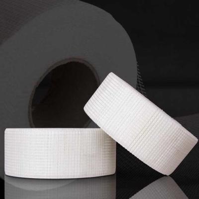 Cina nastro adesivo della vetroresina di 9x9 65g/M2 per congiungere di Gap della parete in vendita