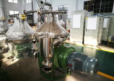 Cina Alto separatore del biodiesel di tasso dell'olio, separatore di olio centrifugo con la ciotola di auto pulizia in vendita